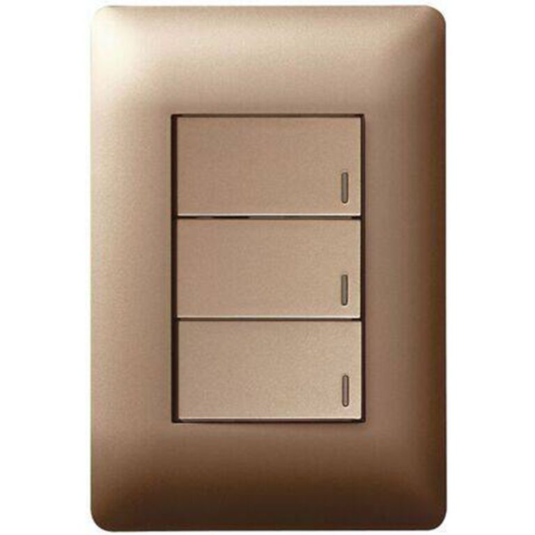 Legrand 3 Lever Switch – Metro Menlyn